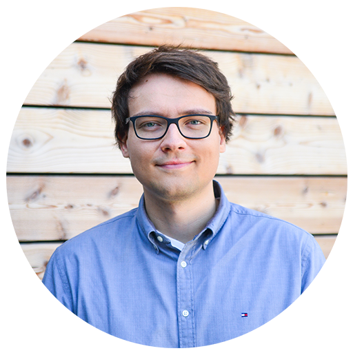 About us - Customlytics